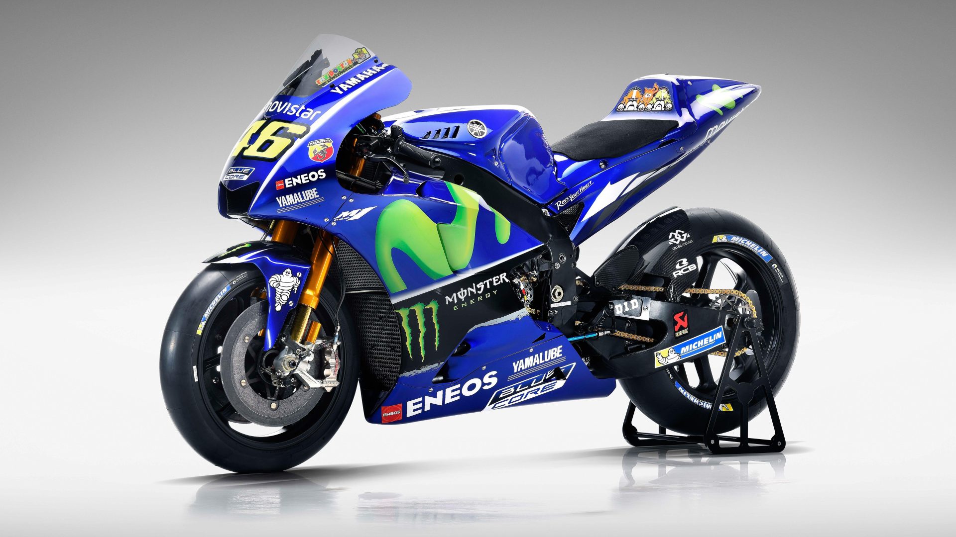 Yamaha MotoGP racing - Pixerest